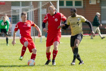 Kickers Leer feiert die Meisterschaft - Ostfriesen-Zeitung