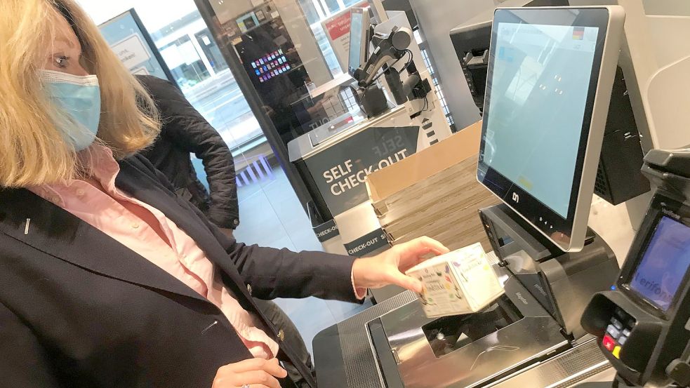 Einkaufen außerhalb der Öffnungszeiten? So funktioniert es im Combi ...