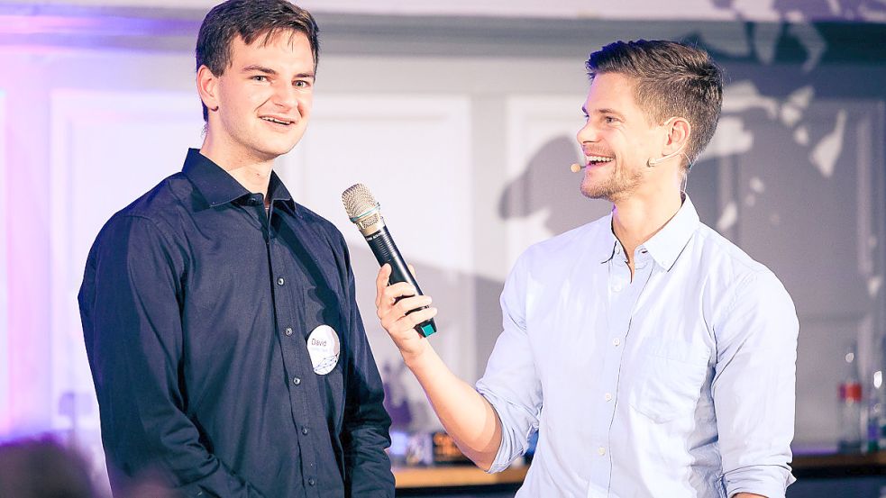 Künstliche Intelligenz: Leeraner gewinnt Bundeswettbewerb - Ostfriesen ...