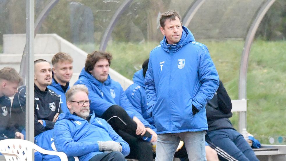 Inklusive Aushilfstorwart: So möchte der TuS Esens noch den Klassenerhalt schaffen - Ostfriesen ...