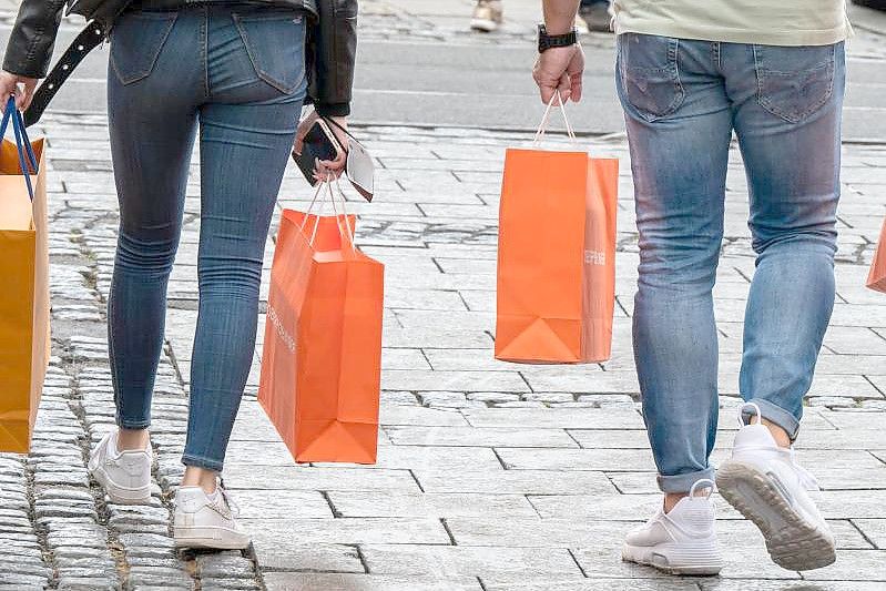 Sinkende Konsumlust - Corona-Sorgen und steigende Preise - Ostfriesen ... Sinkende Konsumlust - Corona-Sorgen und steigende Preise - Ostfriesen ...