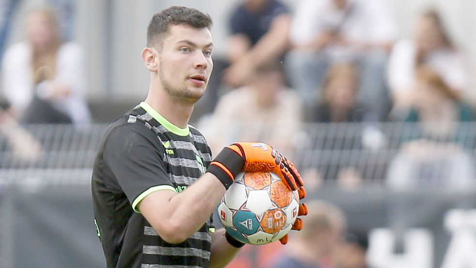 Oberligaspiel für Papenburg: Chance für Torwart Groenewold und „Juwel ...