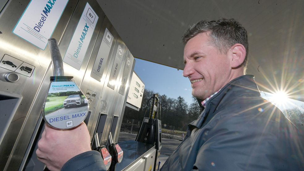 An Tankstelle in Leer: Diesel aus Frittenfett - hilft das dem Klima ...