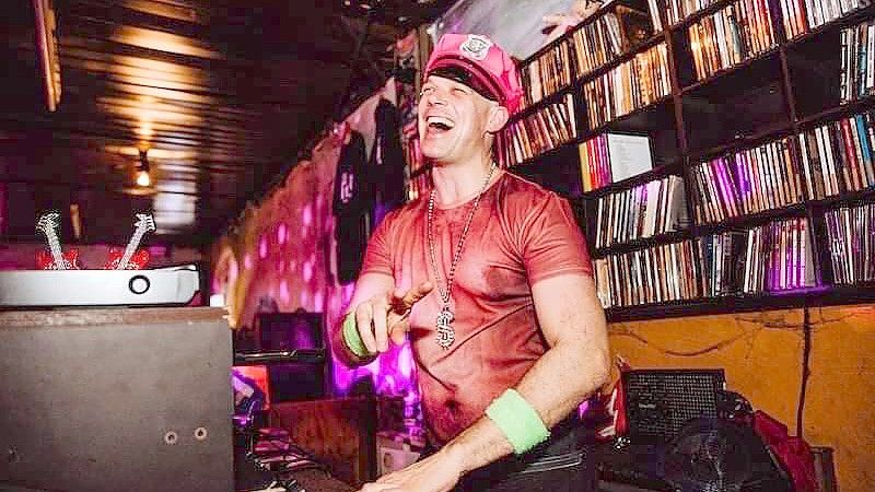 Neues aus der DJ-Szene: Beliebter DJ Marco gibt Abschied von Ihrhover ...