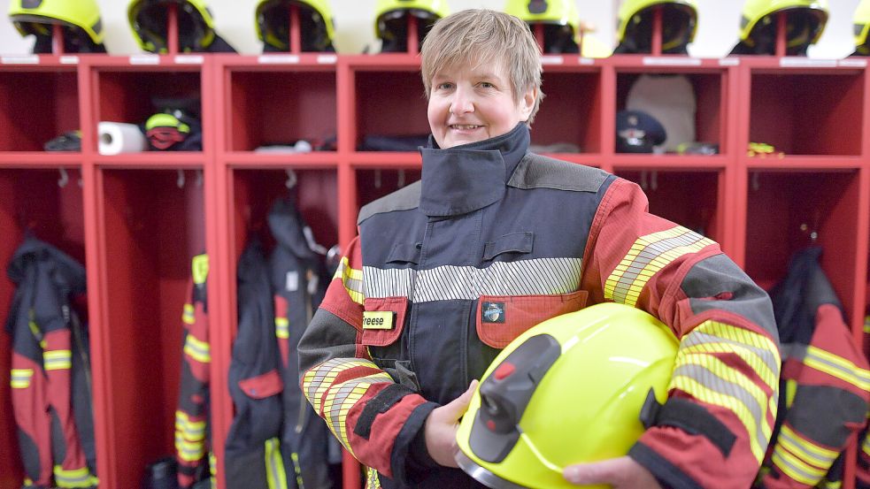 Als Frau in der Feuerwehr: Teamgeist über alles - Tanja de Freese in ...