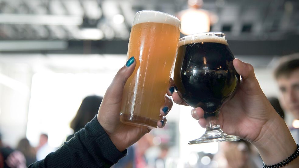 Veranstaltung in Ostfriesland: 17 verschiedene Sorten beim Bierfest in ...