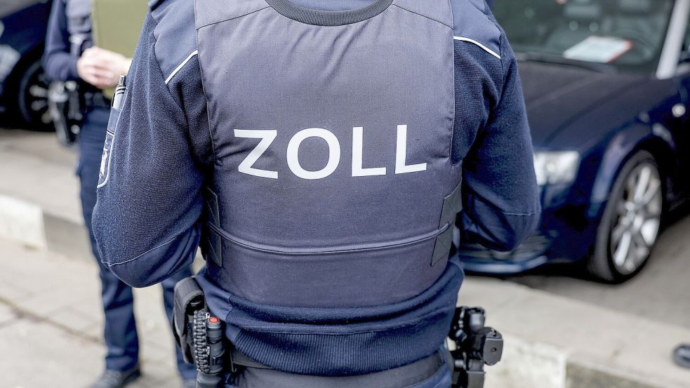 Gegen Clankriminalität: Stadt, Polizei und Zoll kontrollieren Emder ...