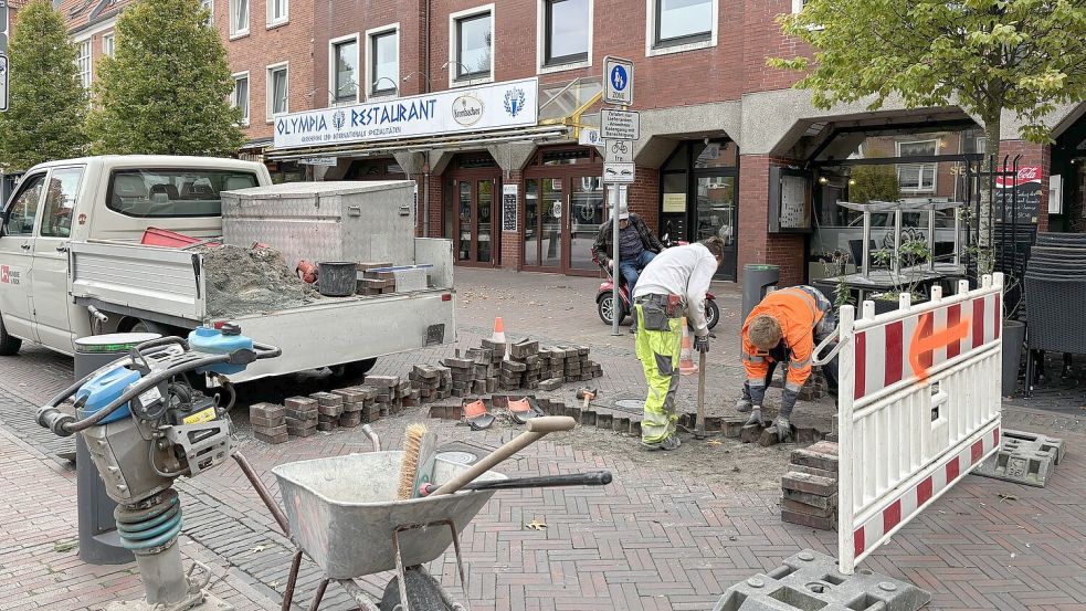 Arbeit in Emden: Wieder Ärger mit den absenkbaren Pollern am Neuen ...