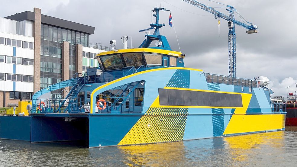 Fahrten nach Norderney: Erstes rein elektrisches Seeschiff Deutschlands ...