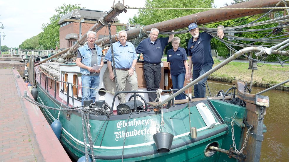 Sommerprogramm in Rhauderfehn: Themenführungen mit Tjalk, Tee und ...