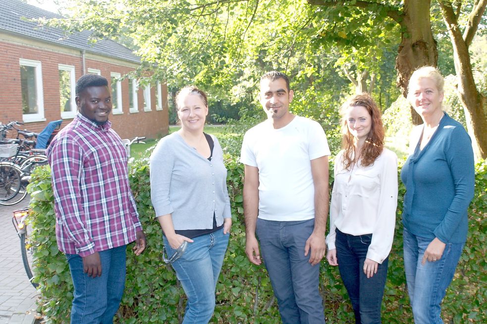 Geflüchtete Lehrer lernten die IGS Emden kennen - Ostfriesen-Zeitung