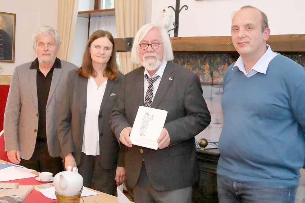 Georg Murra-Regner stellt neues Buch vor - Ostfriesen-Zeitung