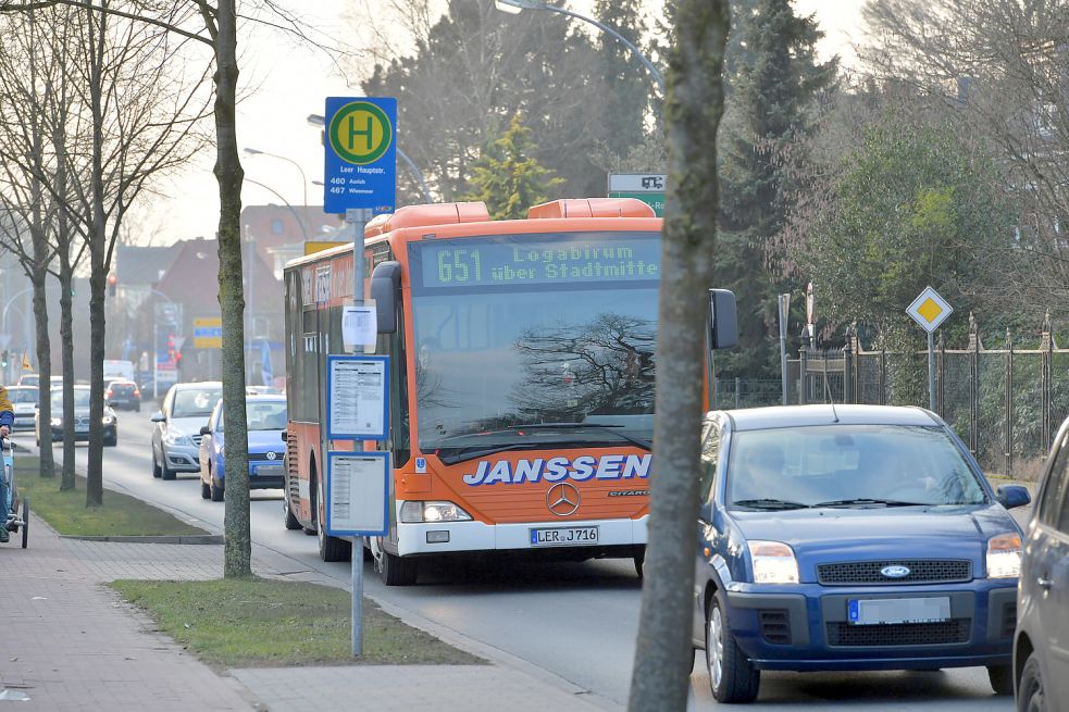 Fischer Bus übernimmt Stadtbuslinien in Leer - Ostfriesen-Zeitung