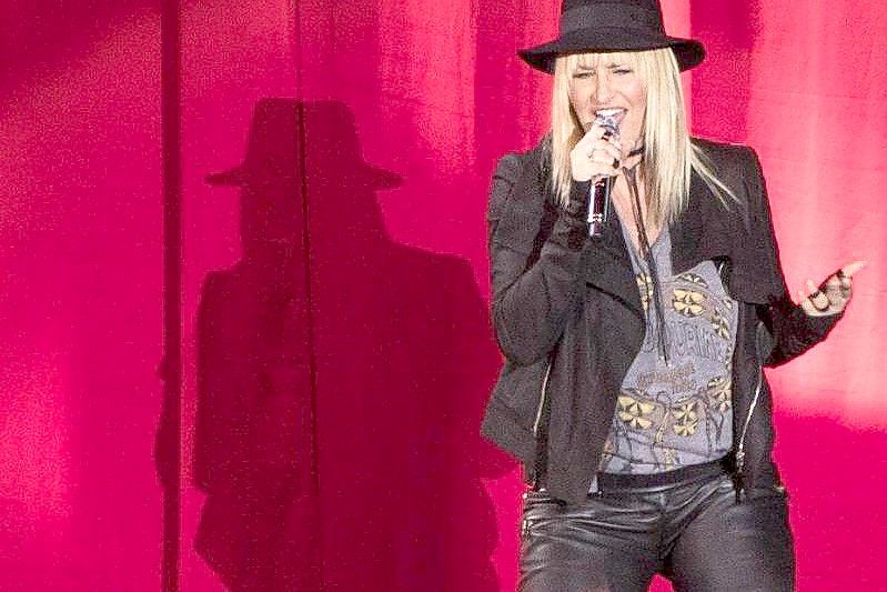 Sarah Connor hat Ärger mit Coming-out-Song - Ostfriesen-Zeitung