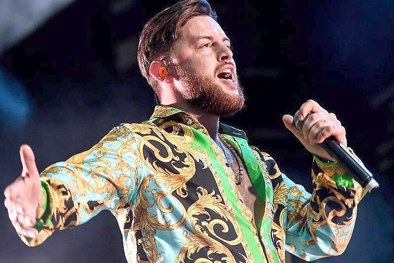 Rapper Bausa verschiebt Tour - Ostfriesen-Zeitung