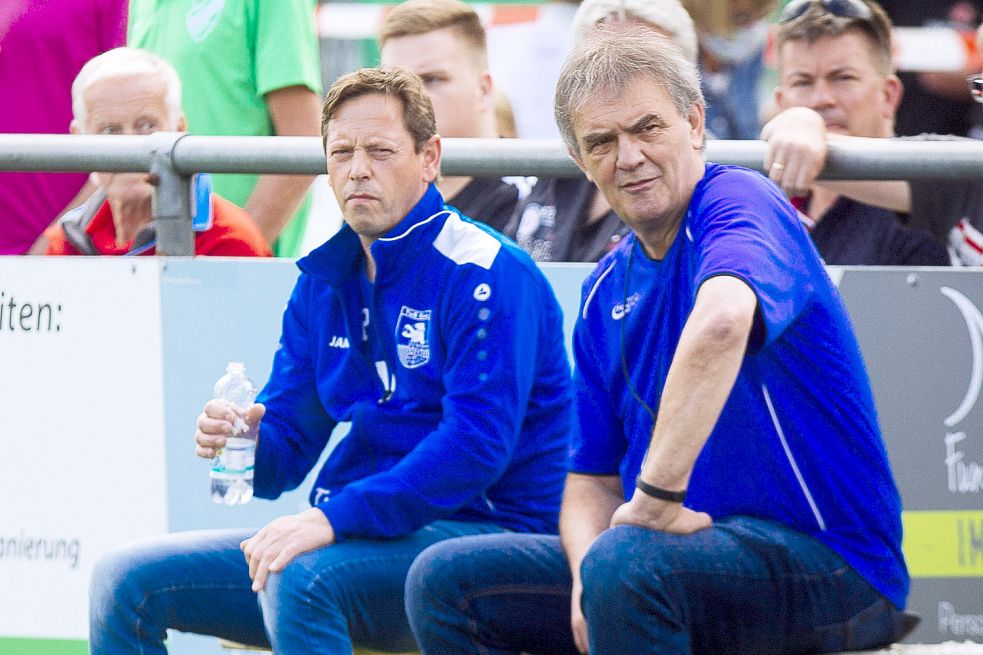 TuS Esens: Ralf Backhaus trainiert erste Mannschaft weiter - Ostfriesen-Zeitung